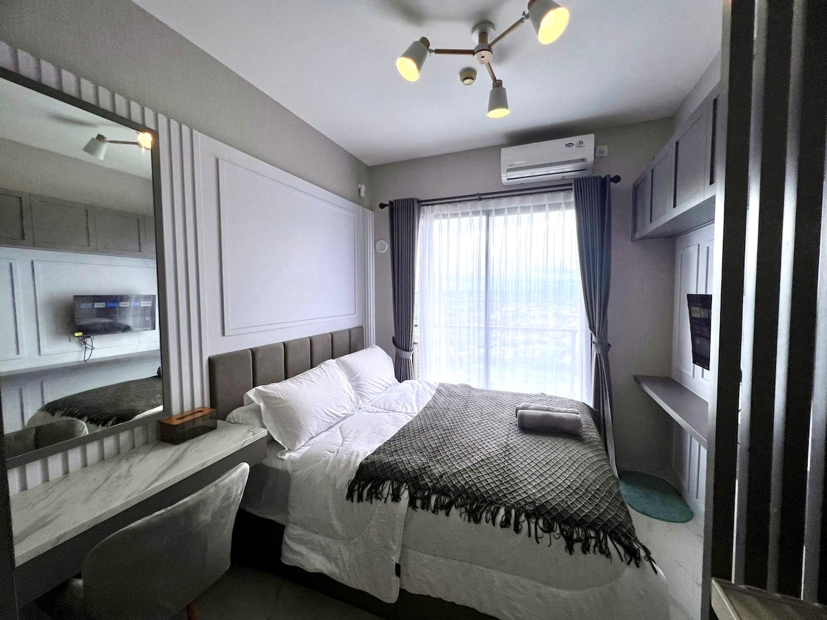 Victoria Grey Room @ Sky House BSD, ICE, AEON Mall - Apartments for ...