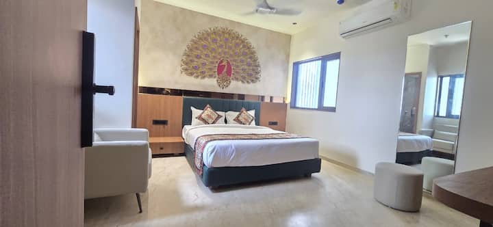 Hotel The Grand Om Krishna- Executive Room - Dwarka