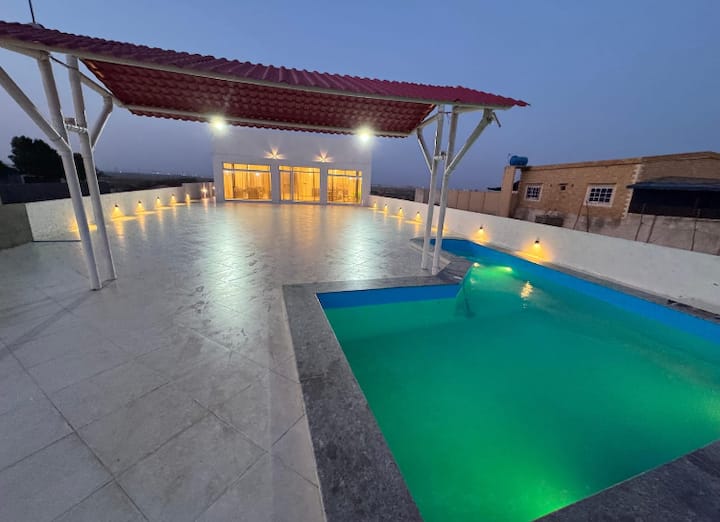 A29-blue Heaven Beach Hut At Turtle Beach - Karachi