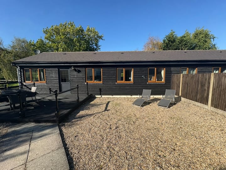 Broom Farm Cottage - Parking For 2 Cars - Faversham