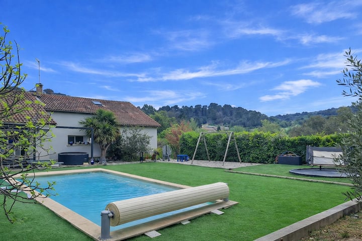 Le Mas Des Jarres - Lac du Salagou