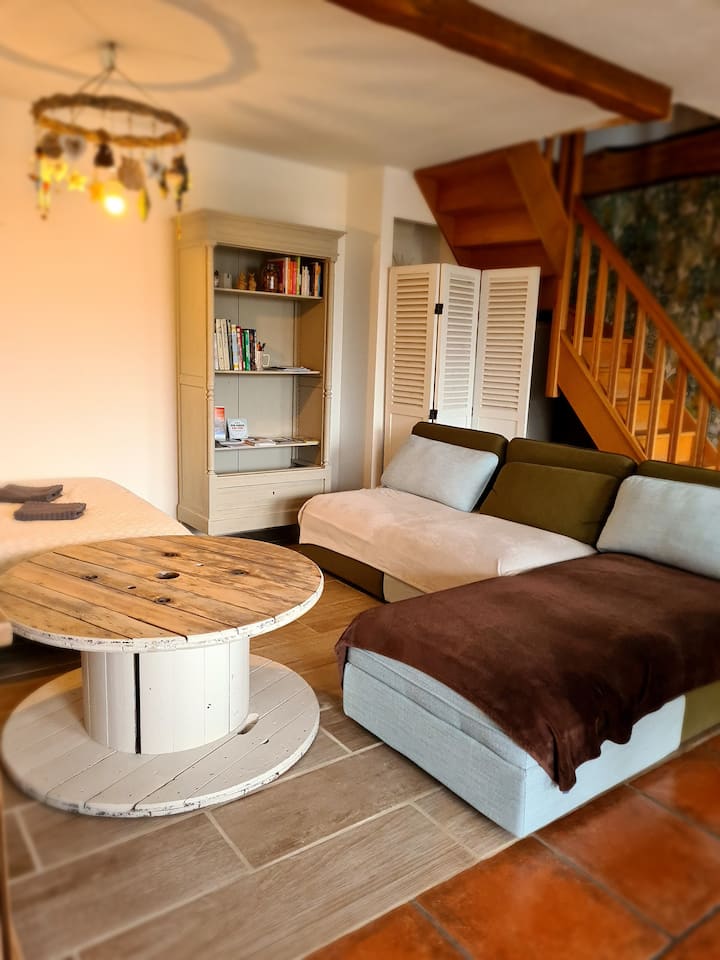 Maison Avec Jardin Dans Un Village Avec Commerces - Aisne