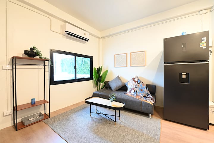 Old Town Cozy Hideaway|3rd Fl Near Mrt5mins. - Bang Rak