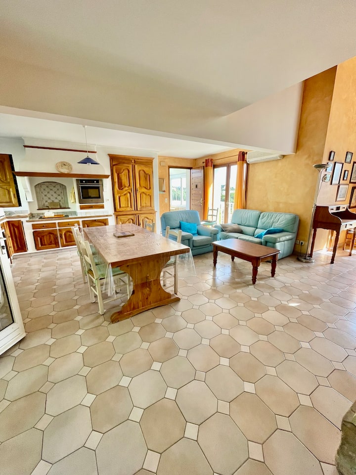 Duplex 1er éTage D'une Villa - Piscine & Vue Mer - Calvi