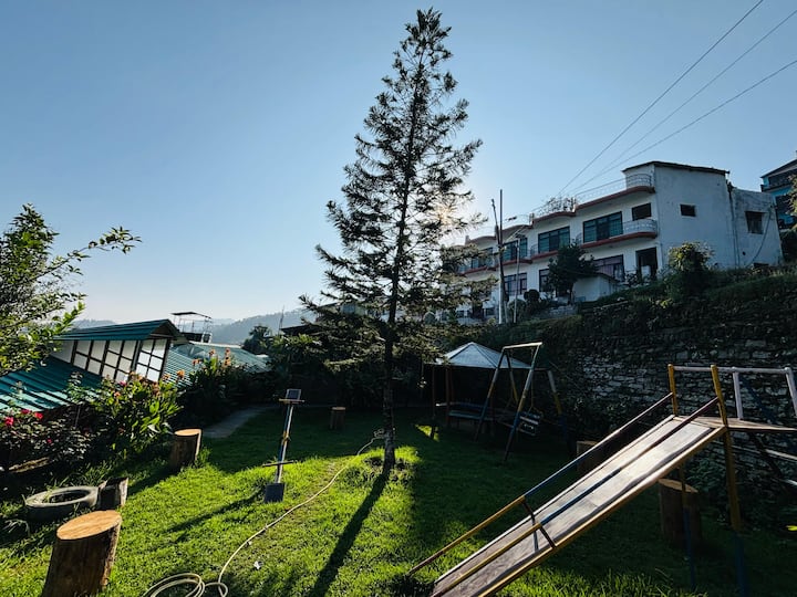 Your Home Away From Home - Near The Himalayas - Kausani