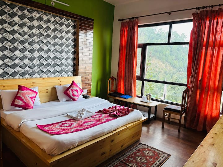 Your Home Away From Home - Near The Himalayas - Kausani