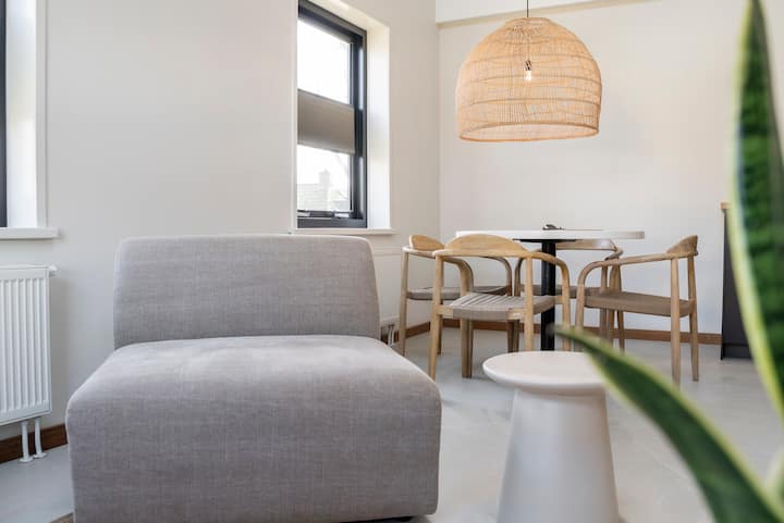 4-persoons Appartement In Het Centrum Van Nes - Ameland