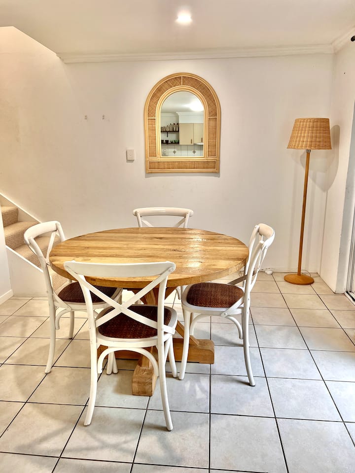 Our Little Home Between The Mountain And The Sea - Coolum Beach