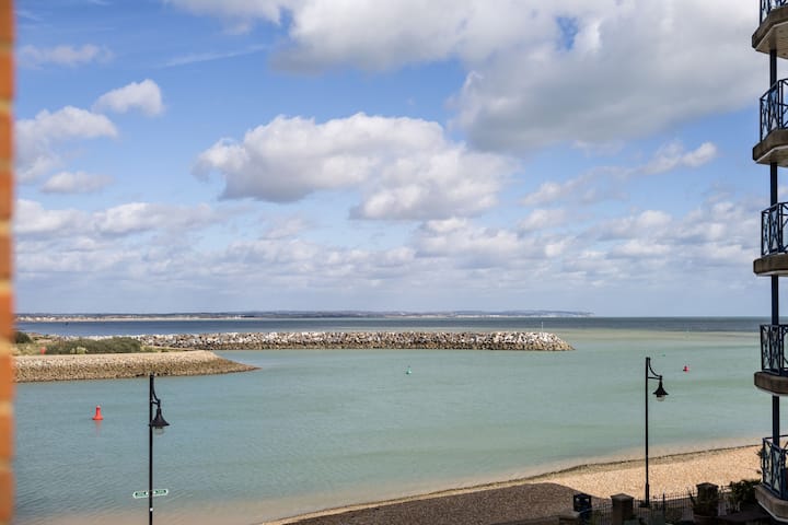Harbour Hideaway - Great Views & Flexible Beds - Eastbourne
