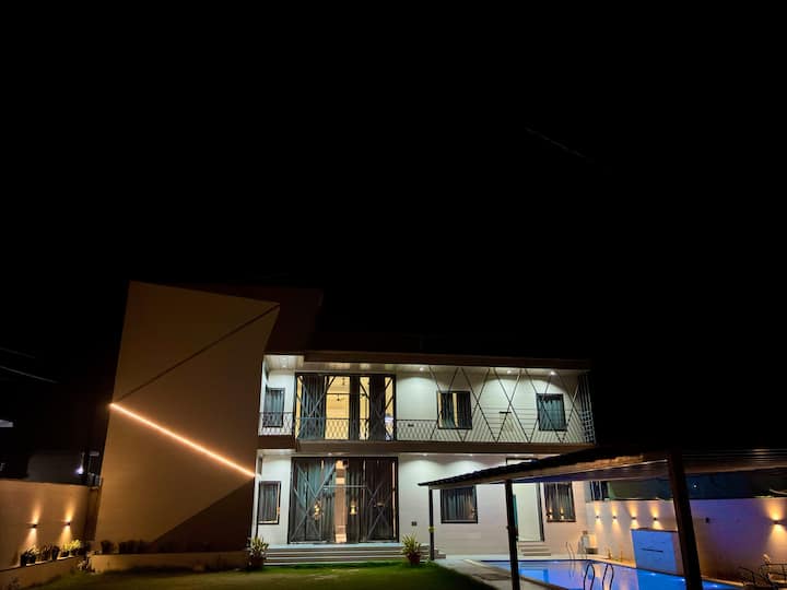 Grazio Villa By The Party Citadel, Best Villa! - Jaipur