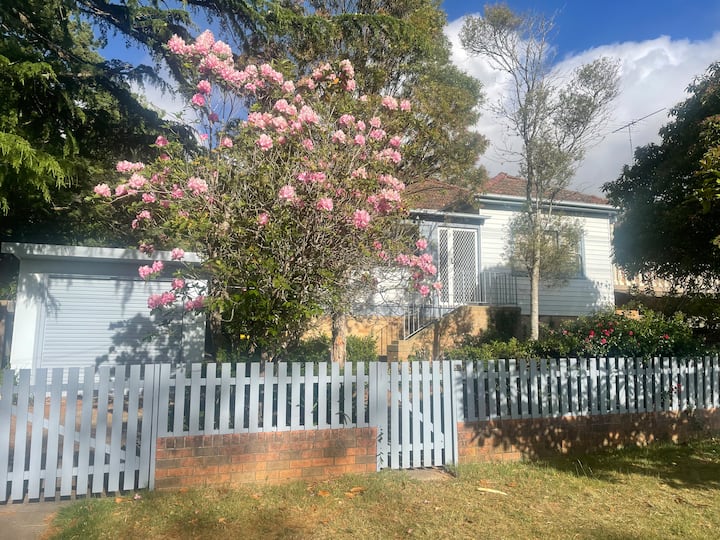 Cosy Cottage, Short Stroll To Three Sisters - Katoomba