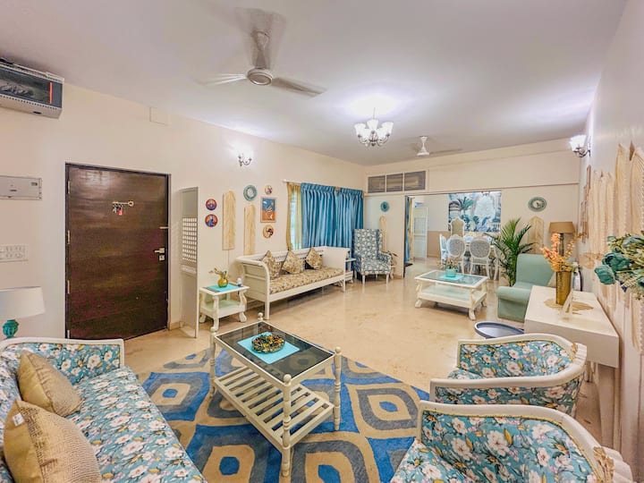 Casa Blu 4bhk Pool & Garden Villa - 邦加羅爾