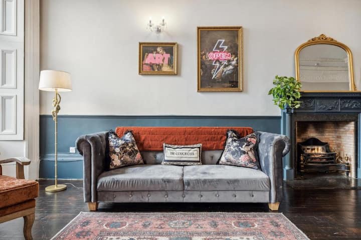 Stylish 2br Flat • Walk To Hydro & City Centre - Glasgow