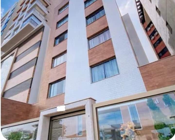 Predio De Frente Para O Mar Na Praia Do Morro - Guarapari