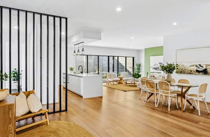 Stylish Modern Getaway – Geelong - Geelong