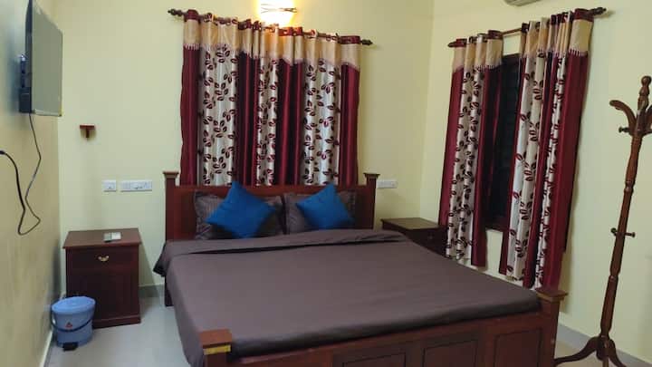 Villa For Family & Group - Thiruvananthapuram