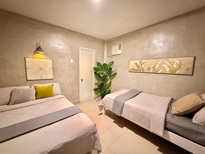 Coastal Charm Getaway In Argao Cebu! - Argao