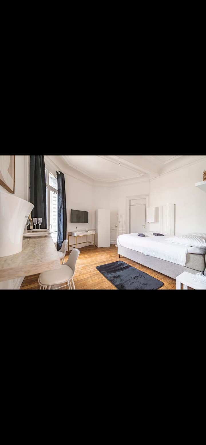 L’haussmannien, Reims Centre. - Reims