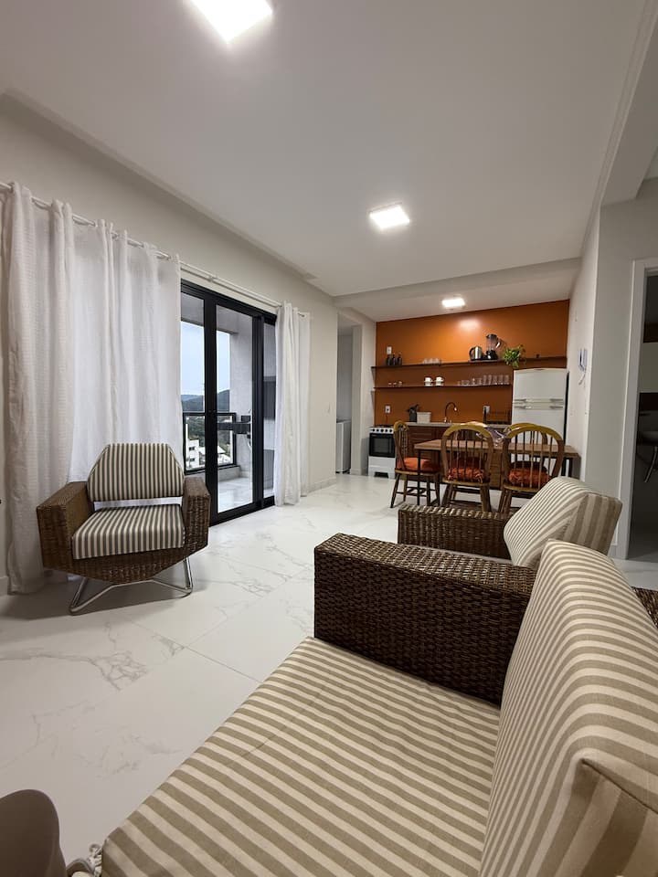 Apartamento Cobertura Duplex Em Bombinhas - Bombinhas