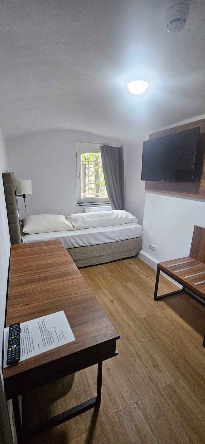Einzelzimmer Im Agnesviertel - Keulen