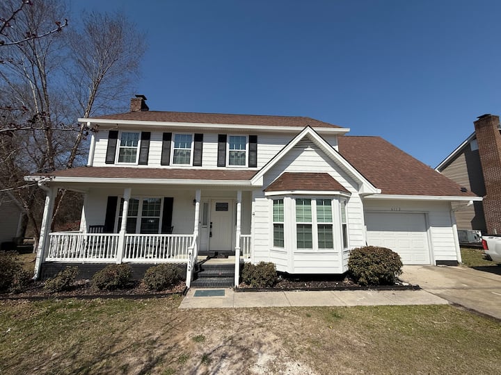 Cozy Remolded House Near Ft Liberty - Fayetteville, NC