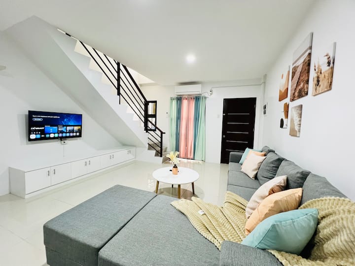 Cozy 3br House For Groups | Ac Wifi & Free Parking - Cebu City