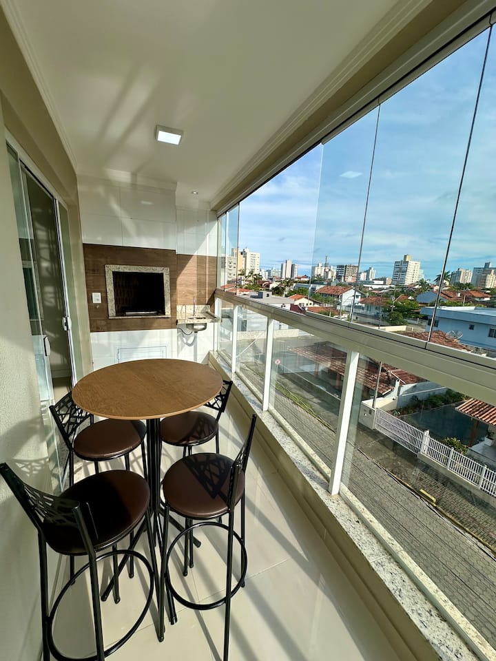 Apartamento 3 Quartos, Próx Do Mar - Navegantes