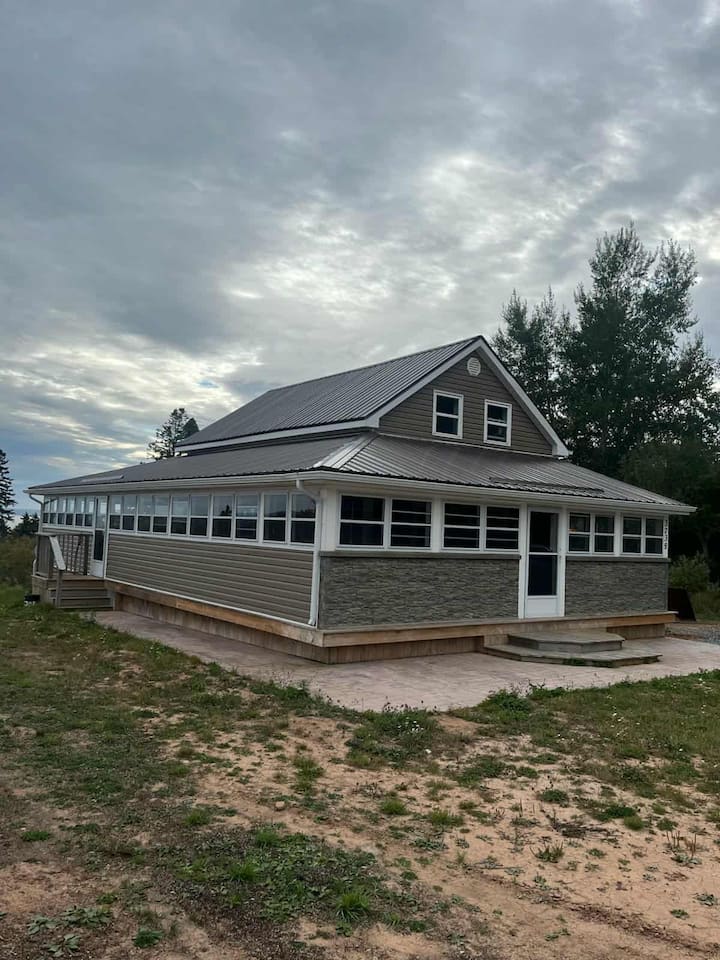 Iona Piece Of Heaven - Cape Breton Island