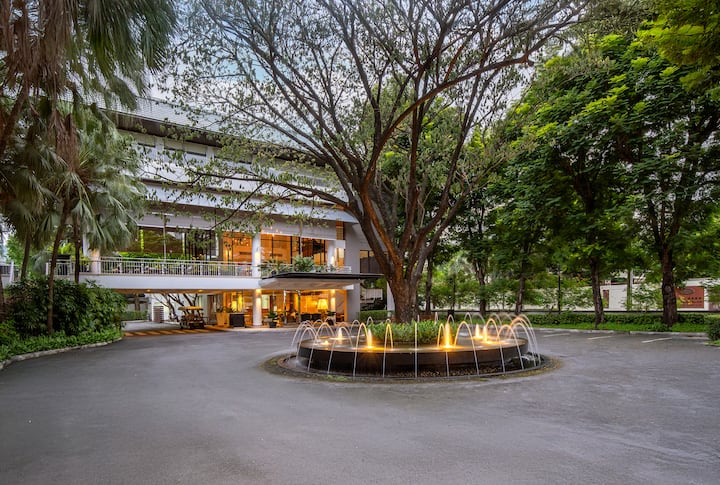 3br 3ba Near Suan Luang Rama 9 Mrt • Sleeps 5-c302 - Bang Phli District