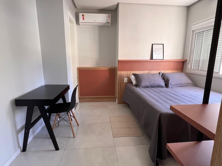 Charmoso Apê, Perto Da Faculdade E Da Gastronomia - Passo Fundo