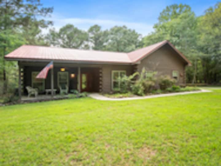 The Lake Lodge - Bismarck, AR