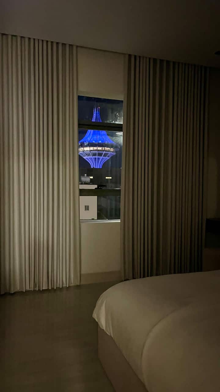 غرفة وصالة فندقية في حي الورود (اطلالة على البرج ) - Arabia Saudita