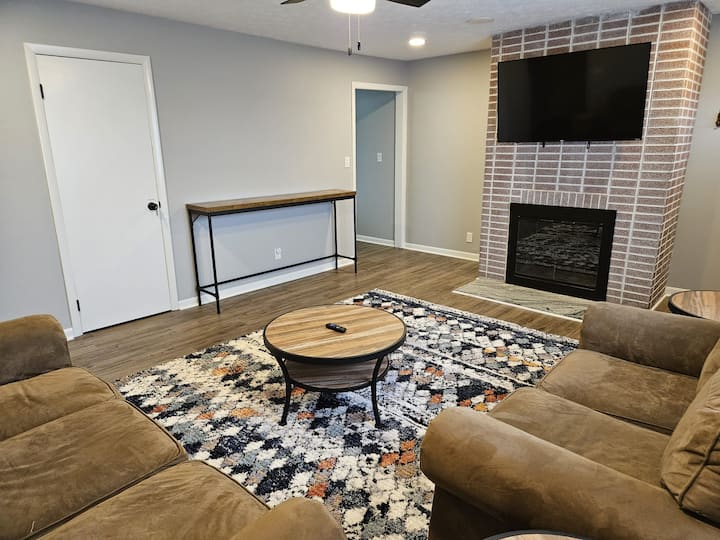 "Buckeye Marshside Bungalow Unit 1" - Lancaster, OH