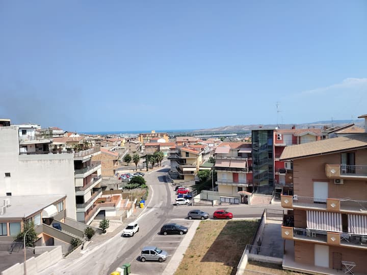 Appartamento Con Terrazzo Vista Mare - San Salvo
