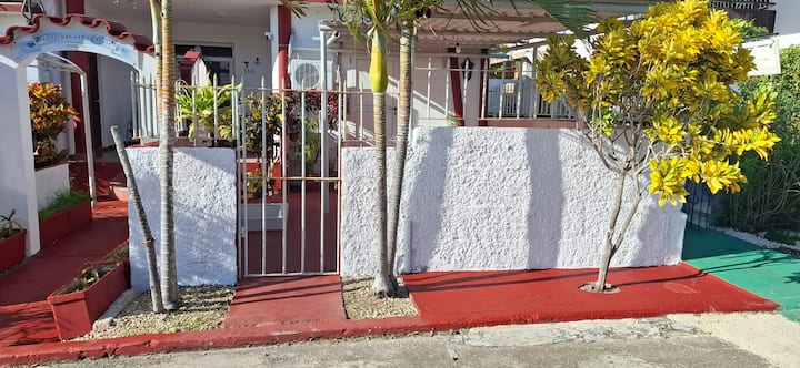 ¡Casa En La Playa Más Linda Del Mundo! - Varadero