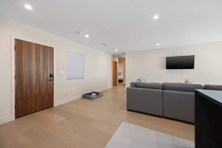 New Listing! Valley Vista By Colby & Conrad! - Porter Ranch - Los Angeles
