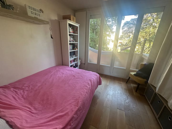 Chambre Double Avec Balcon - Saint-Cloud
