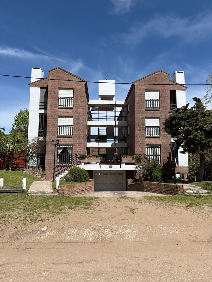Departamento En Pinamar, Solo Familias - Pinamar