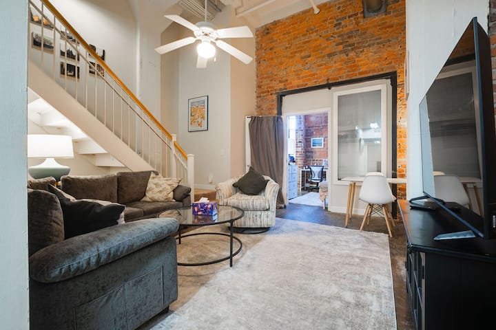3br In Scotts Addition | 3 Private Baths - Richmond, VA