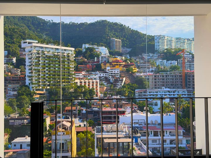 Elegante Departamento Con Vista A La Montaña - Puerto Vallarta