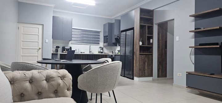 The Perfect Coastal Escape - 500m From The Beach - Dolphin Coast