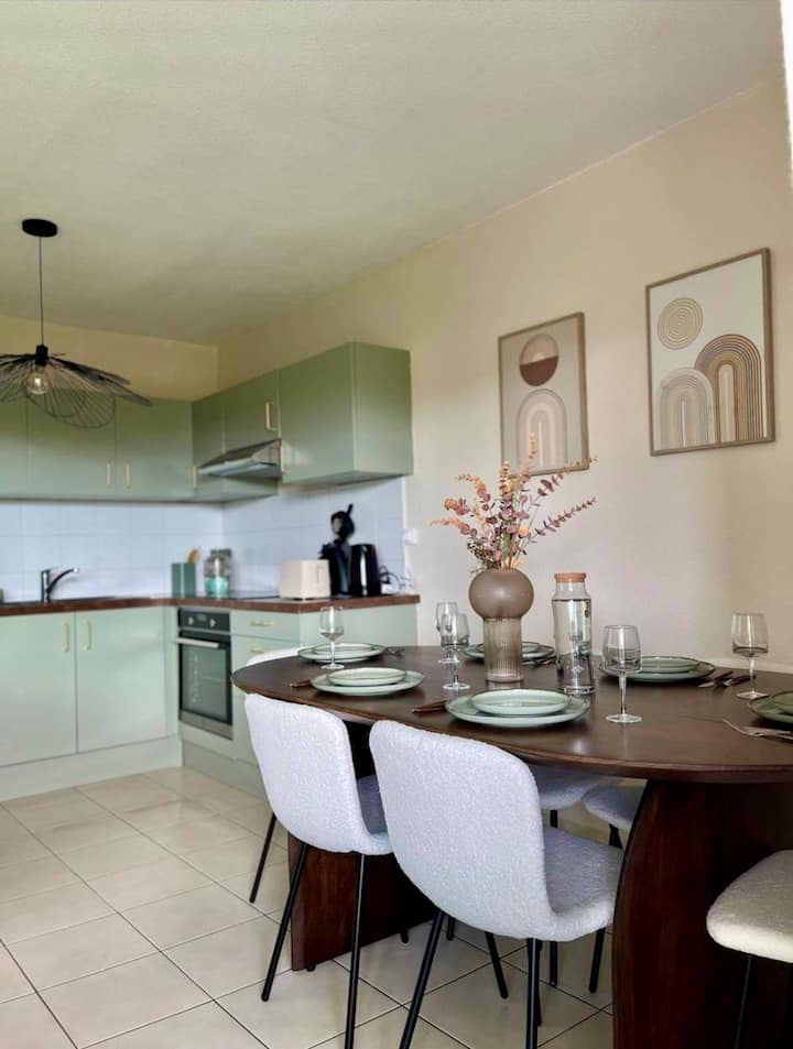 Nice French Riviera Parking Gratuit Tram L1 à 1min - Nice