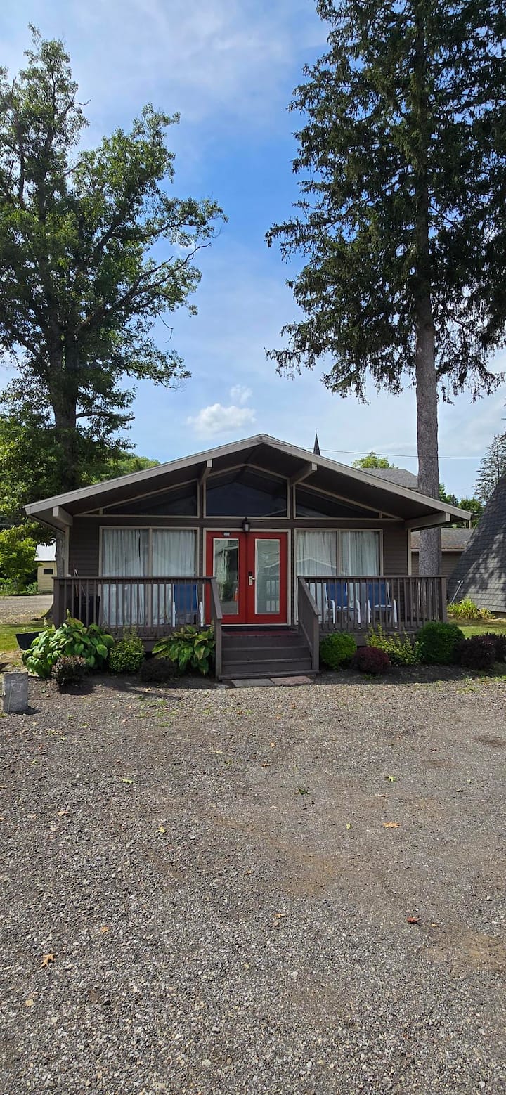 Edelweiss Ski Lodge: Chalet #600 - Salamanca, NY