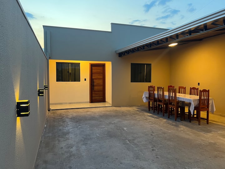 Casa Para Até 09 Pessoas Em Sinop - Super Promoção - Sinop