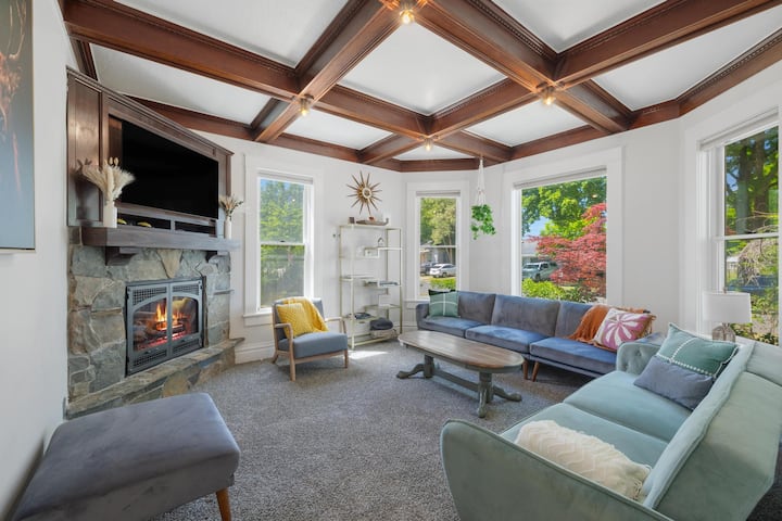 2br | Hot Tub + Fenced Yard, Walk To Midtown Cda - Coeur d'Alene, ID