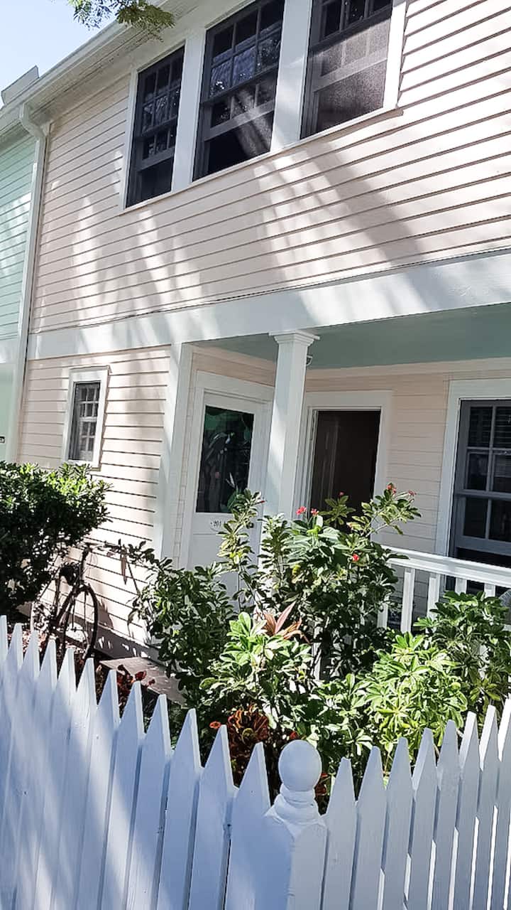 Quaint Island Escape - Key West, FL