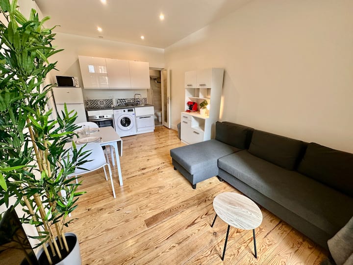 Confort Moderne | Apt Proche Gare 2-4 Personnes - Gare de Grenoble