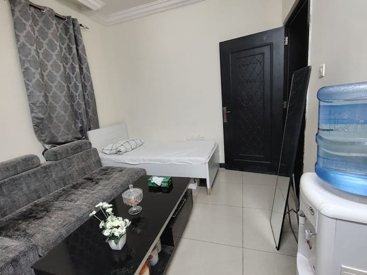Mbz Comfort & Peaceful Apartment. - Abu Dhabi