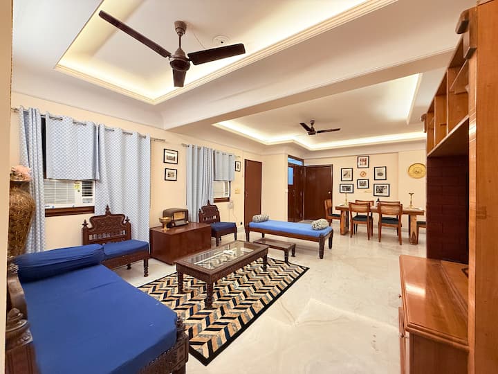 4br Judge's Abode: An Antique Home In City Center - Jaipur