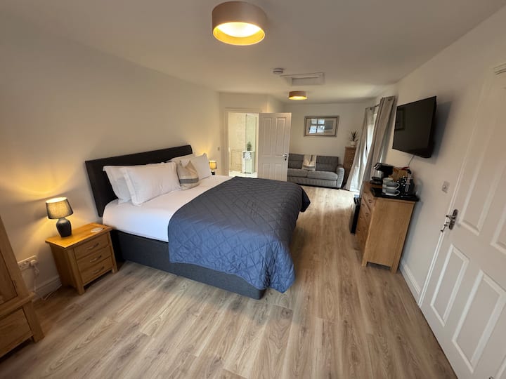 Ribble Suite, Riverside Barn - Clitheroe